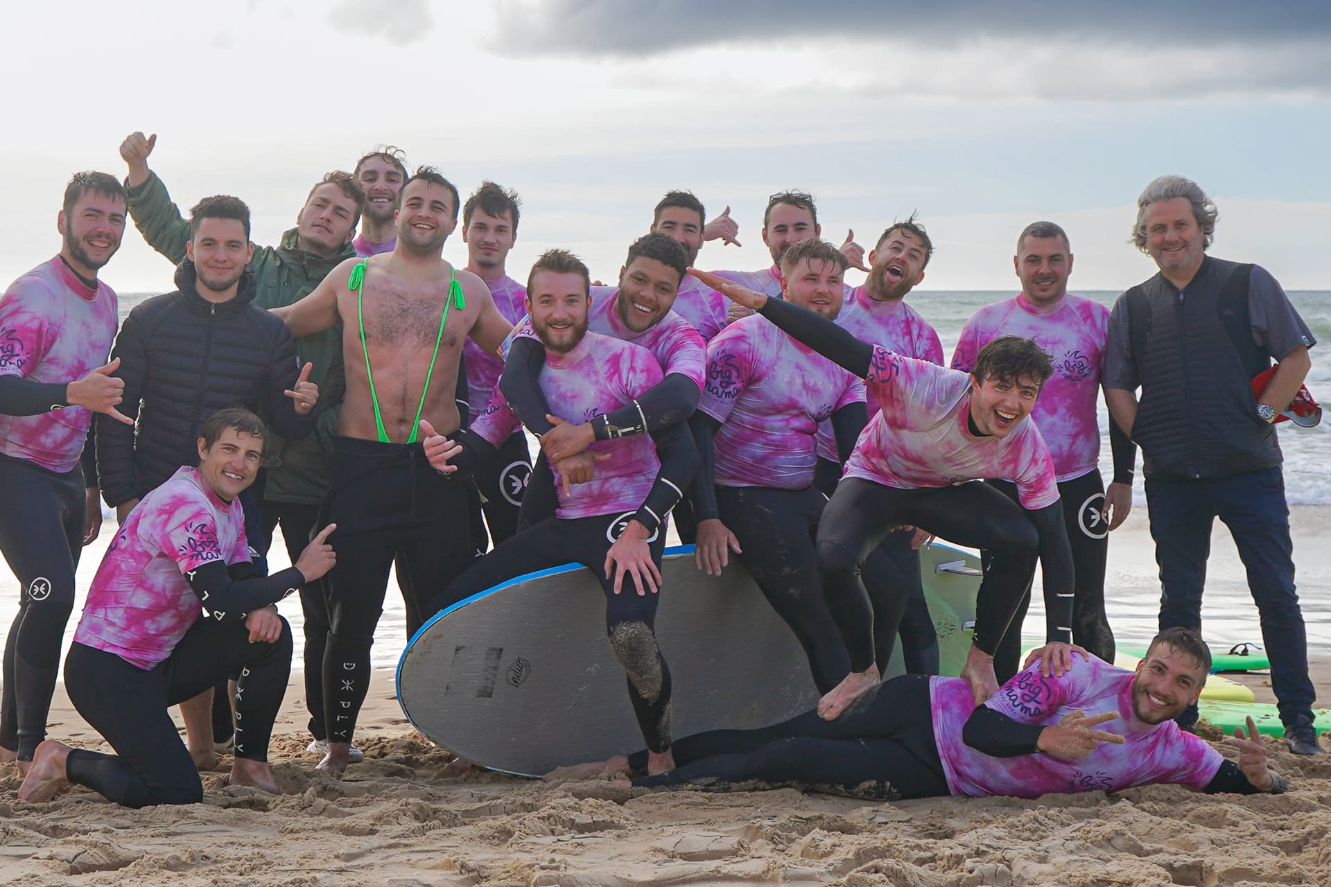 Cours de surf EVG, EVJF, anniversaire à Lacanau | Big Mama Surfschool